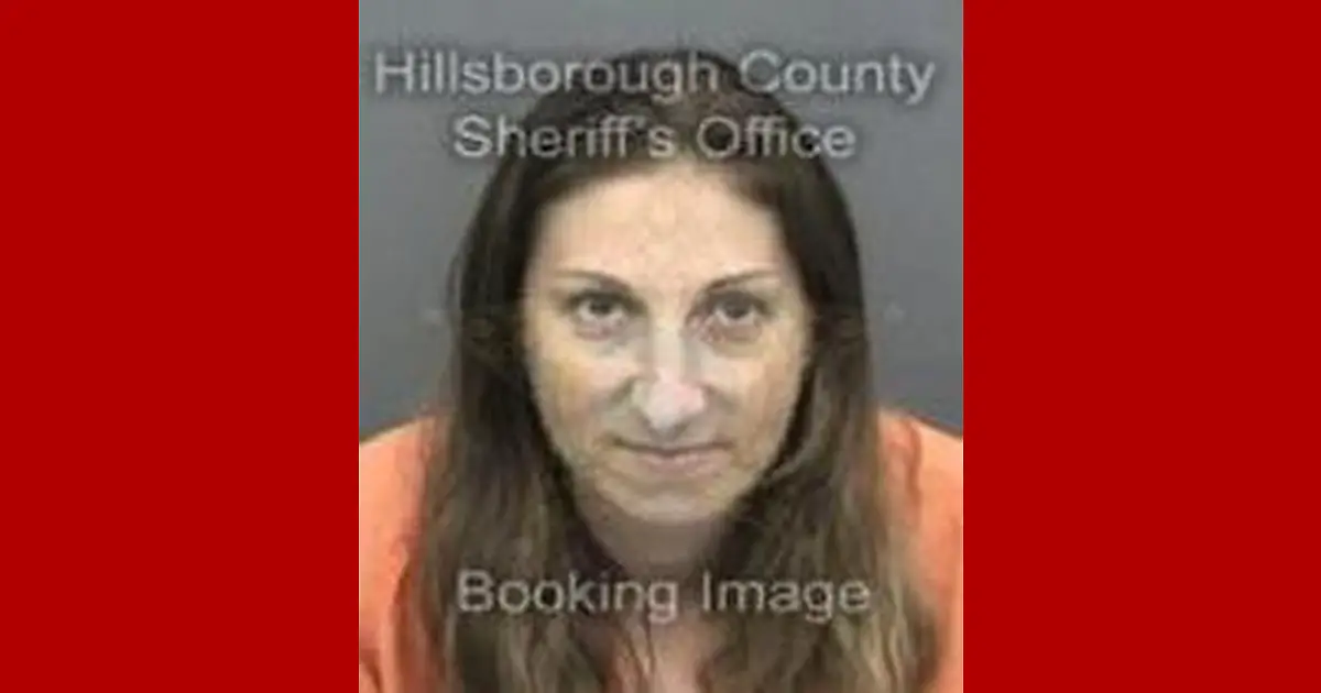 Sara, Bloom booked for