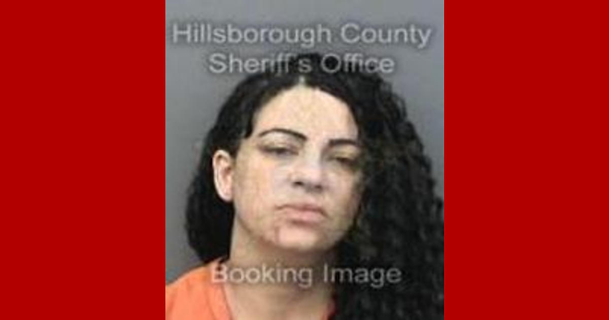 Lisa, Paudni booked for