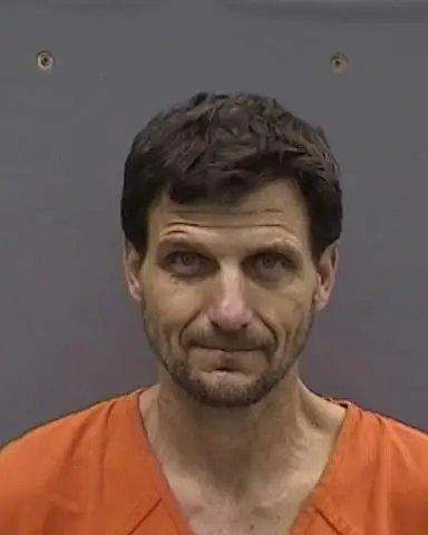 DONNELL-JR LETO booked for 500.00