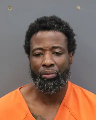 ROBERT-II PEEPLES booked for 0.00