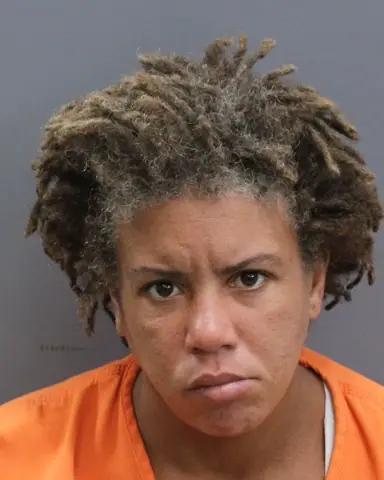 JENNIFER HUNTER booked for 500.00