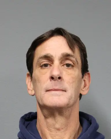 KENNETH-JR SMITH of LAKELAND booked for 5,000.00